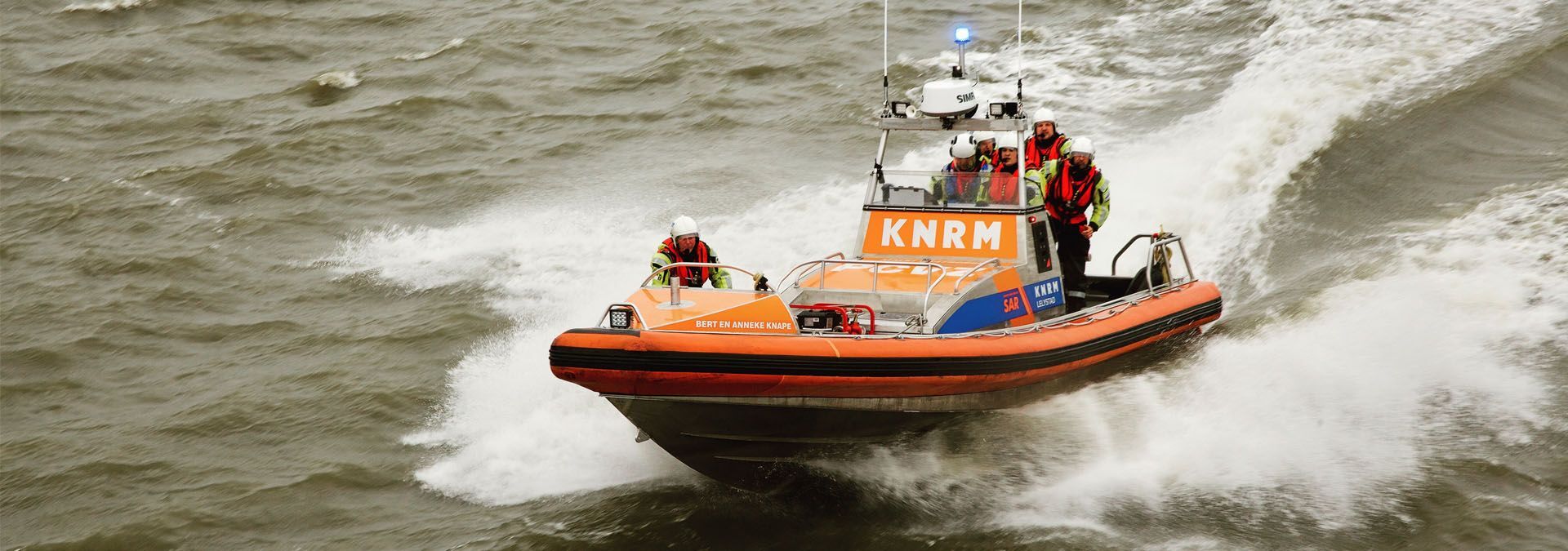 Reddingboot Bert en Anneke Knape - KNRM